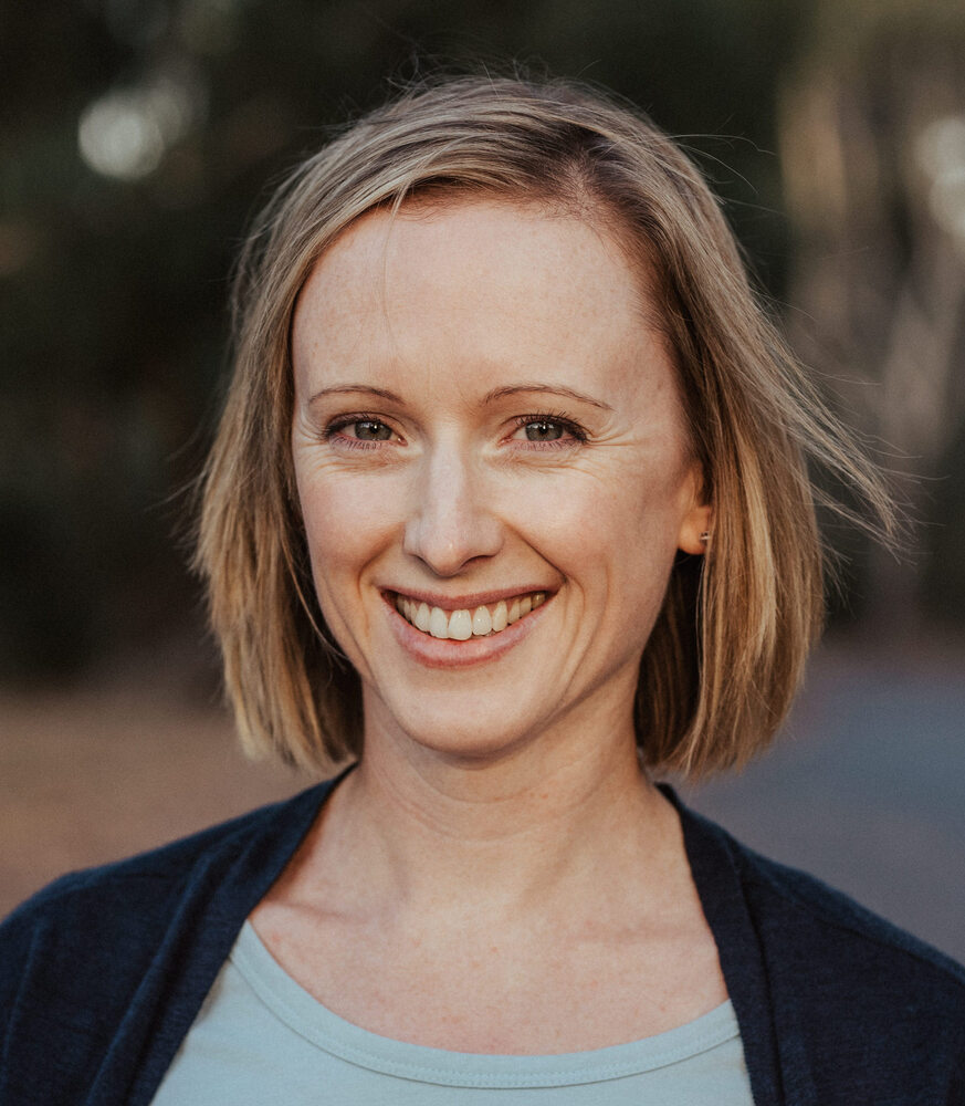 Vicki Holmes's Instagram, Twitter & Facebook on IDCrawl